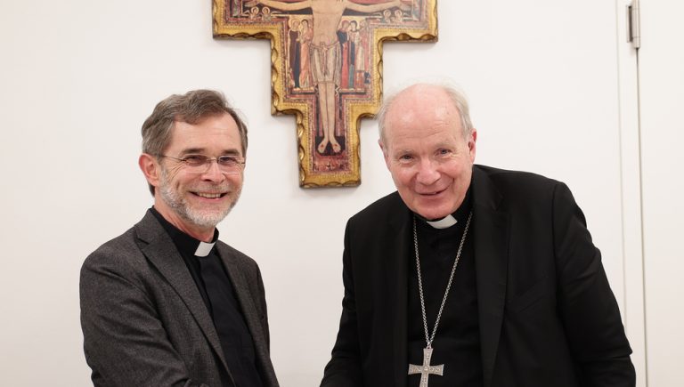 Josef Grünwidl takes over as Archbishop of Vienna - Austrian News